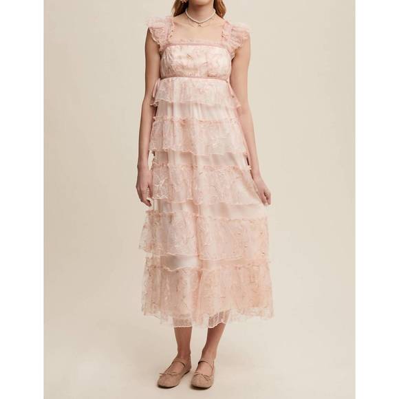 Listicle | Dresses | New Listicle Delicate Floral Embroidered Lace Maxi ...